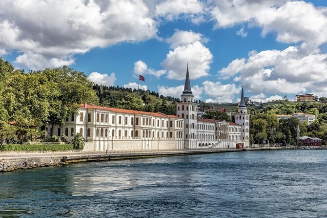 Istanbul Private Transfer From City Hotels to Cruise Port - Pickup and Confirmation Process