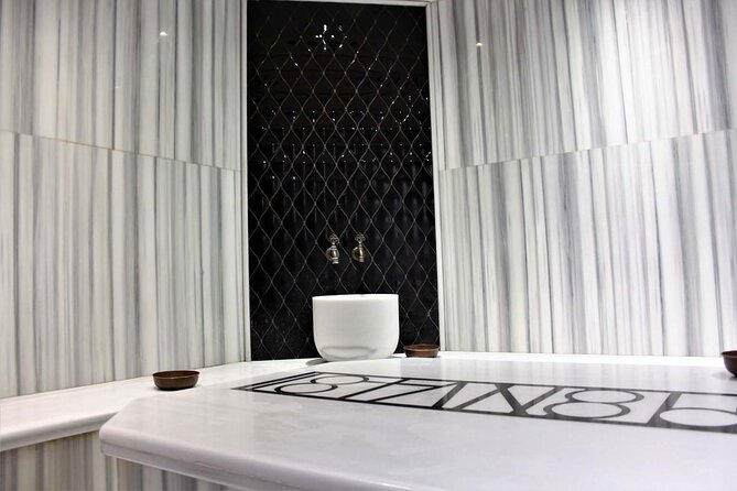 Istanbul: Private Turkish Bath, Massage, and Spa in Old City - Experiencing the Turkish Bath Tradition