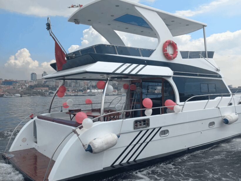 Istanbul: Private Yacht Organization on Bosphorus (14 Meter) - Pricing and Value: Is It Worth It?