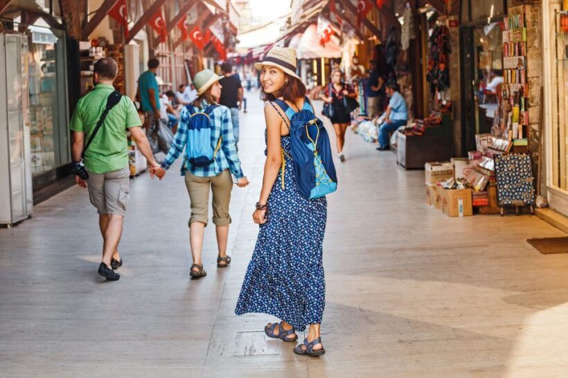 Istanbul: Professional photoshoot at Grand Bazaar - Authentic Reviews and Insights