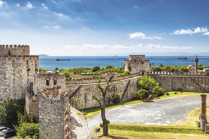 Istanbul Revealed: Historic Pathways & Bosphorus Serenity - Cultural Tips and Etiquette