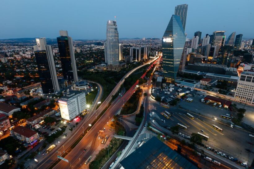 Istanbul: Sapphire Observation Deck Entrance - Key Points