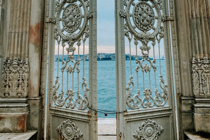 Istanbul Taksim, Istiklal, Galata Tower and Dolmabahçe Tour - FAQ