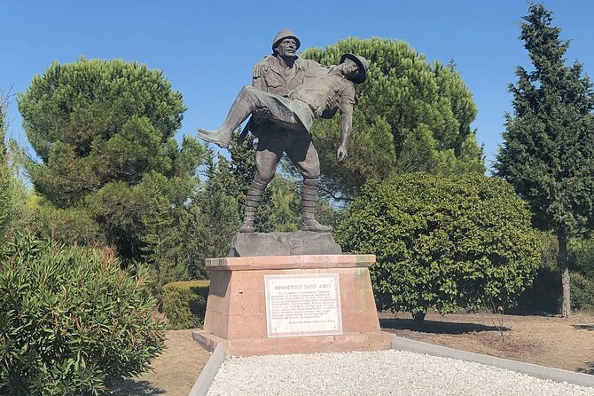 Istanbul to Gallipoli, Canakkale and Troy. 2 Day Tour With Hotel - Accommodation and Dining