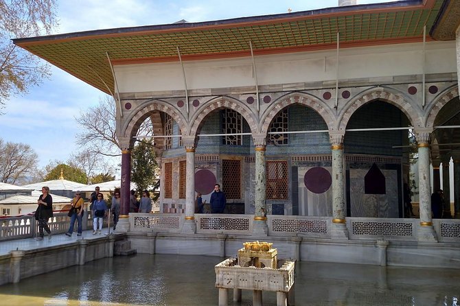 Istanbul Topkapi Palace and Harem Small-Group Guided Tour - Tips for a Successful Tour