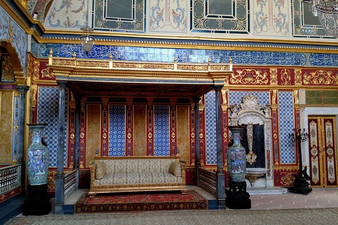 Istanbul Topkapi Palace and Harem Small-Group Guided Tour - Booking and Cancellation Policy