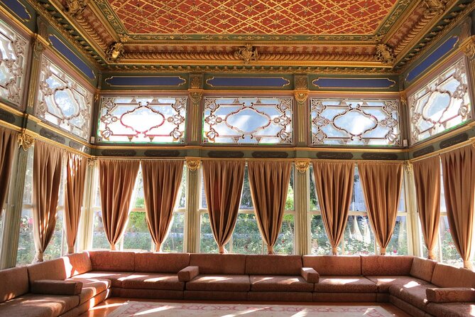 Istanbul: Topkapi Palace Guided Tour and Skip The Line - Tour Experience