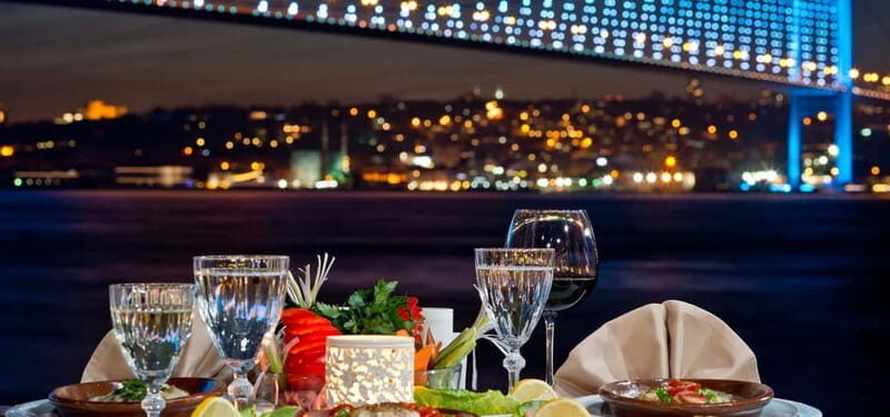 Istanbul: Unforgettable Night on the Bosphorus Dinner Cruise - Key Points