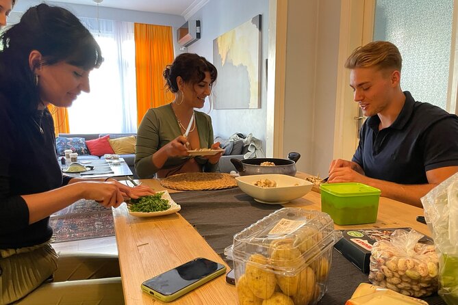Istanbul Vegan/Vegeterian Cooking Class with Locals at Home - Who Will Get the Most Out of This Class?