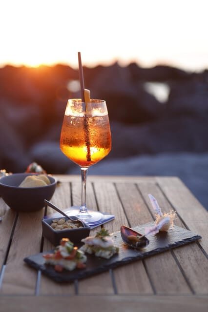 Italian aperitif at the sunset by the sea - Italian Aperitif at the Sunset by the Sea: A Delightful Experience in Ischia