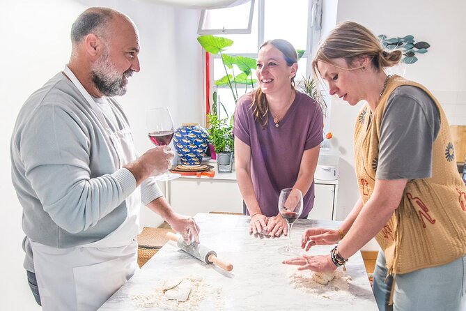 Italian Cooking Class in Rome near Vatican City with Ale & Larry - The Real Benefits for Travelers