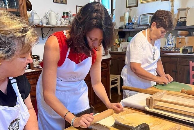 Italian cooking lesson and lunch in an Abruzzo farmhouse - Discovering the Authentic Flavors of Abruzzo: A Farmhouse Cooking Class and Lunch