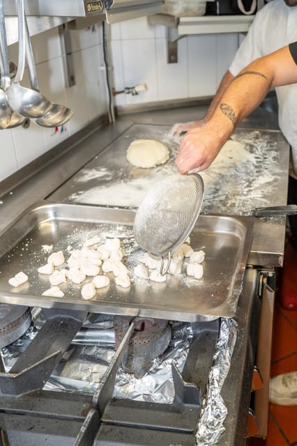 Italian Gnocchi Cooking Class - Enjoying the Convivial Atmosphere