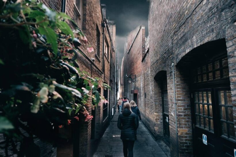 Italian Language : Original Harry Potter Walking Tour - Practical Details