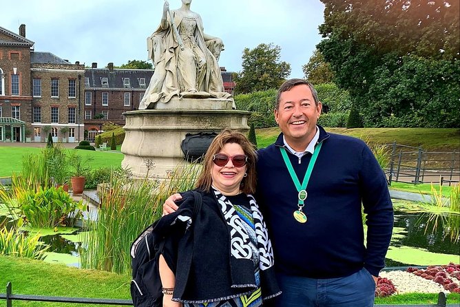 It's Only Rock n Roll, but I like It Taxi Tour - FAQ