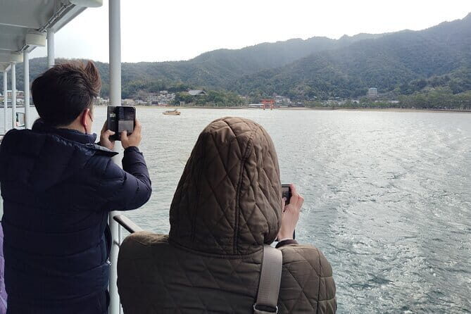 Itsukushima Shrine Tour with Local Guide - Why Choose This Tour?