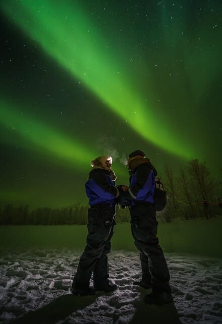 Ivalo: Lake Inari Northern Lights Tour w/ Reindeer & Dinner - Who Should Consider This Tour?