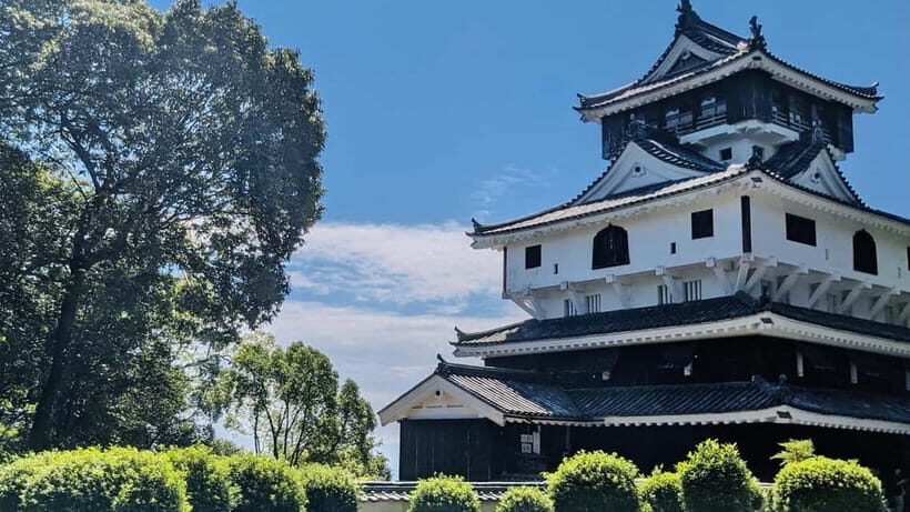 Iwakuni Tour: Kintaikyo Bridge, Castle Town & Seal Engraving - Introduction to the Iwakuni Day Trip