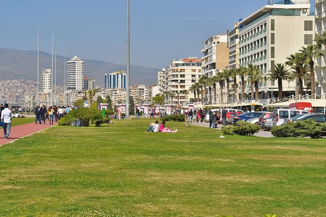 Izmir City Tour with Kordonboyu Republic Square, Konak Square, Clock Tower, Kemeralti Bazaar and Karsiyaka - Introduction: What to Expect from this Izmir Tour