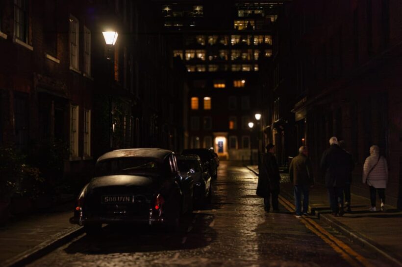 Jack the Ripper & the Five Women of Whitechapel Walking Tour - Authentic Stories and Expert Guides