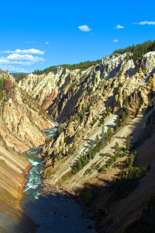 Jackson: 2-Day Yellowstone National Park Tour with Lunches - The Experience of a Typical Day