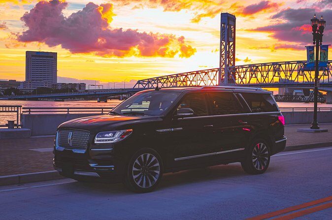 Jacksonville Airport Private Lux Car Transfer to Downtown Hotels - Pricing and Worth