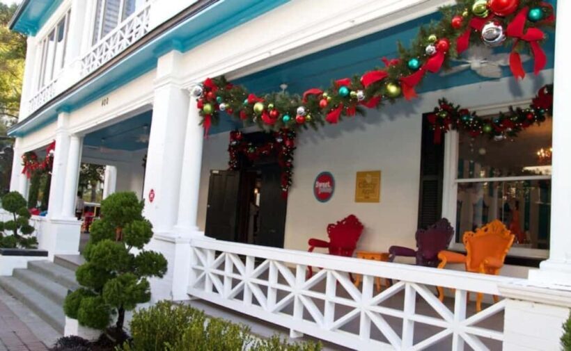Jacksonville: Sweet Pete's Candy Cane Making Class - Who Will Love This Experience?