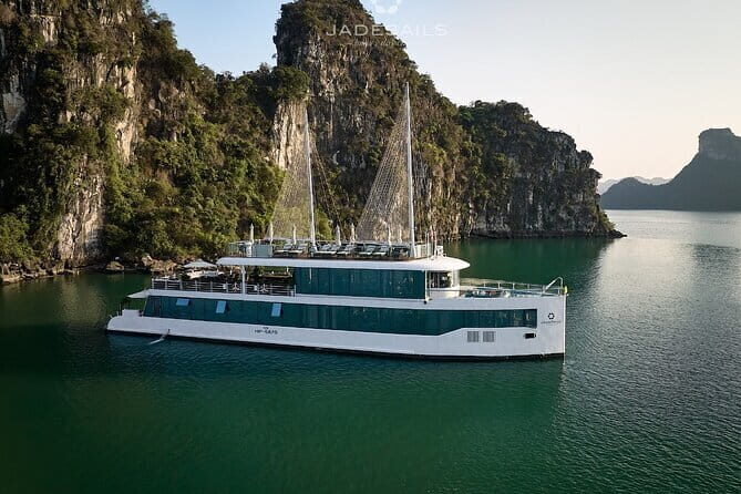 Jade Sails Cruise: Top Choice for a Luxurious Lan Ha Bay Day Trip - The Journey Begins in Hanoi