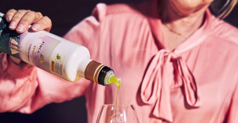 Jaen: Olive oil tour with the 5 senses, grove and tasing - Key Points