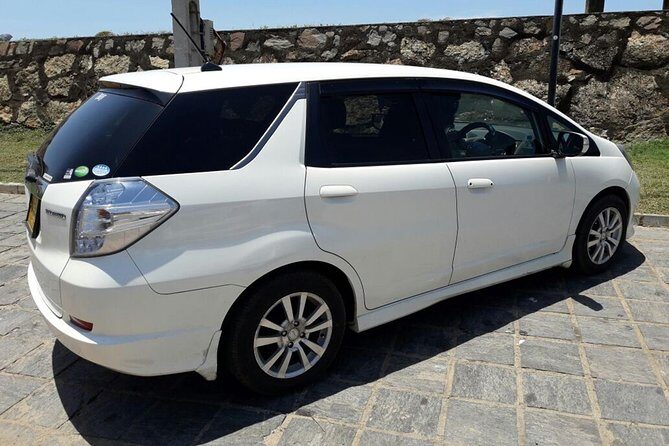 Jaffna City to Negombo City Private Transfer - A Flexible and Convenient Way to Travel Between Jaffna and Negombo