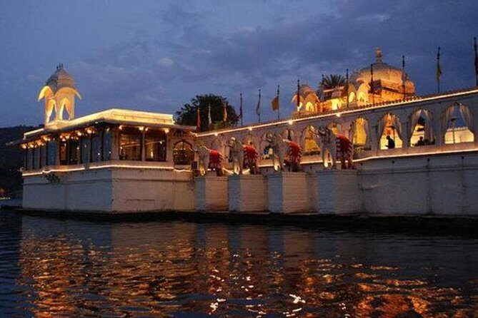 Jagmandir Island And Sunset Boat Ride On Lake Pichola, Udaipur Without Guide - FAQ
