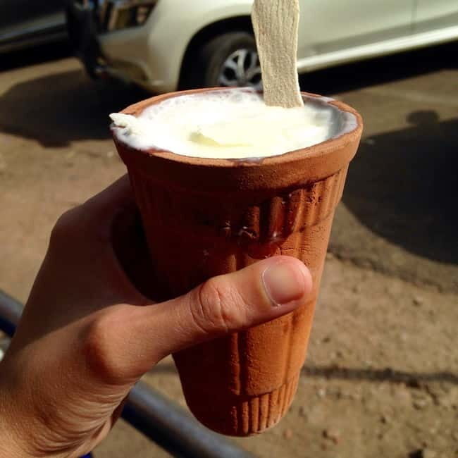 Jaipur: 2-Hour Food and Shopping Tour with a Local Guide - An In-Depth Look at the Jaipur Food & Shopping Tour