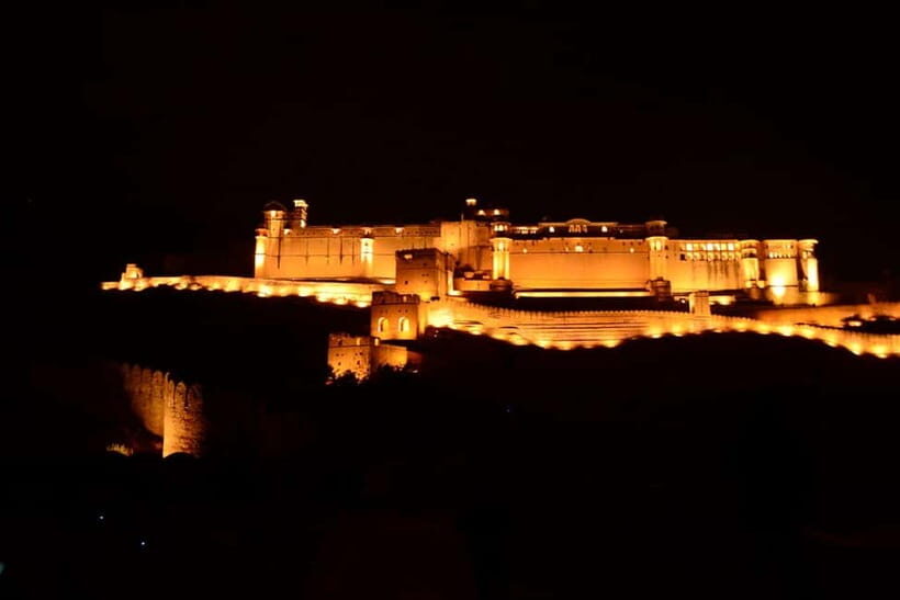 Jaipur: Amber Fort Light & Sound Show with Dinner - Key Points