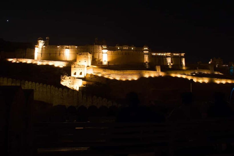 Jaipur: Amber Fort Light & Sound Show with Dinner - The Authenticity and Value