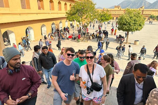 Jaipur City Private Day Tour from Delhi by Car - All Inclusive - Exploring Jaipur’s Royal Heritage: City Palace & Hawa Mahal