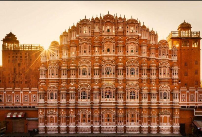 Jaipur city Private tour with guide by car - What You’ll Really Experience