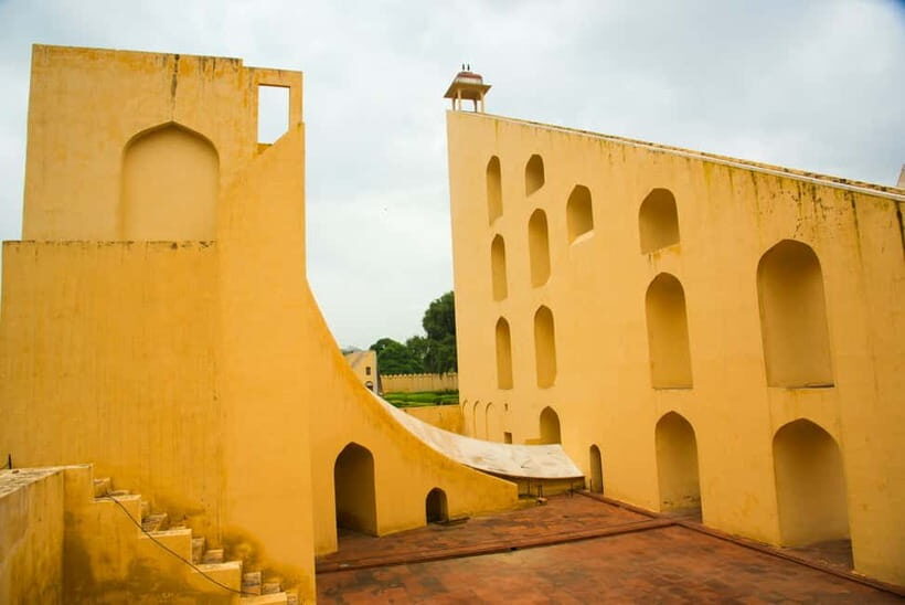 Jaipur: Full-Day Heritage City Tour with Amber & City Palace - Practical Tips and Considerations