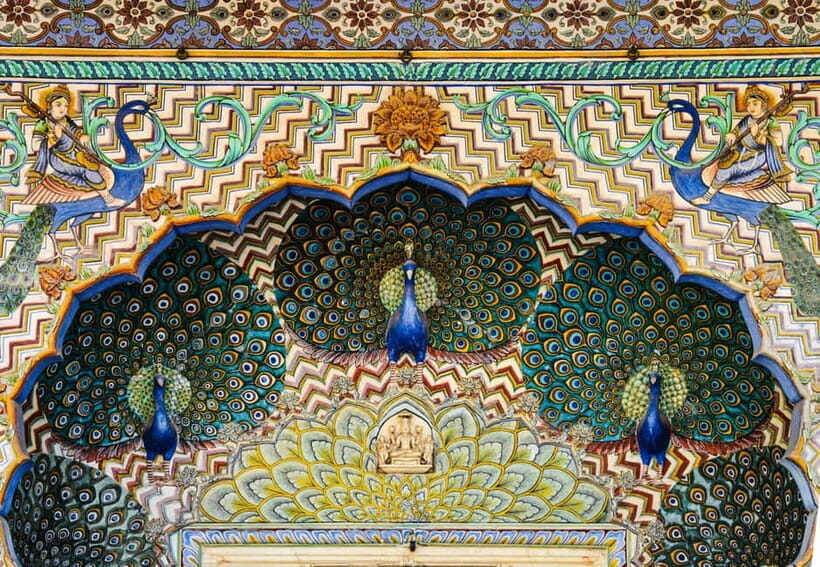 Jaipur: Full-Day Sightseeing Guided Tour By Car - Key Points