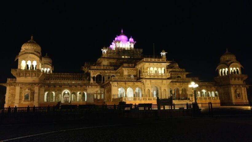 Jaipur: Guided Evening Walking Tour with a Local - Introducing Jaipur’s Evening Walking Tour with a Local