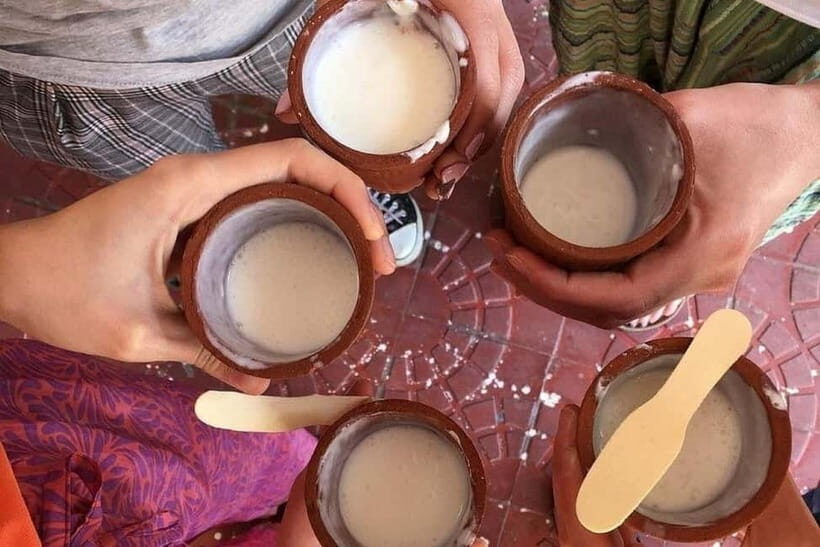 Jaipur: Guided History Walking Tour with Food Tasting - Key Points