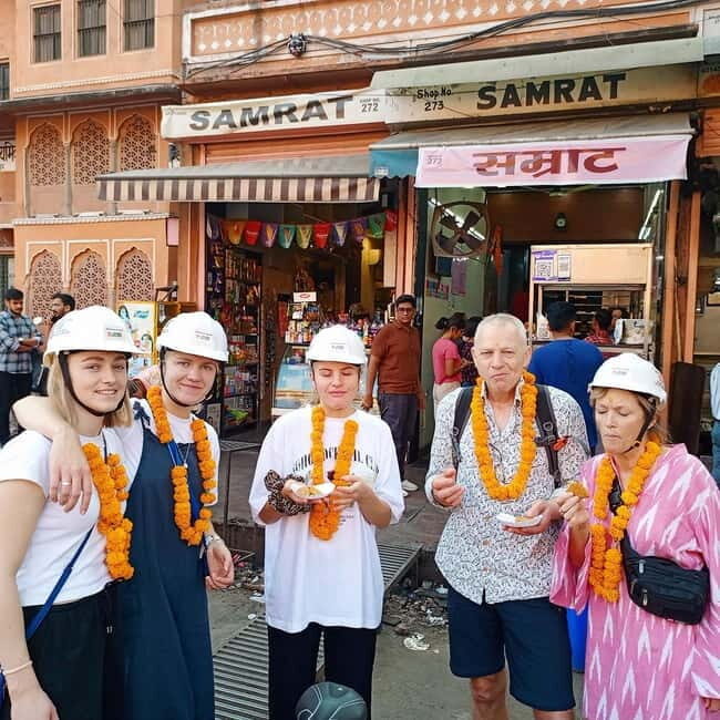 Jaipur: Guided Morning Bicycle Tour with Food Tasting - The Sum Up