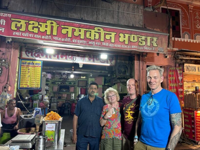 Jaipur: Guided Night Tour With Optional Food Tasting - The Sum Up