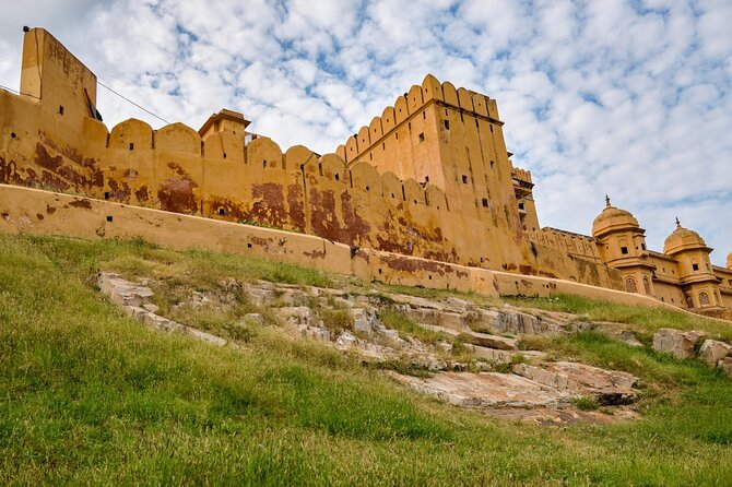 Jaipur: Half day tour of Amer Fort & Nahargarh Fort by Car - Authentic Experiences and Unique Highlights