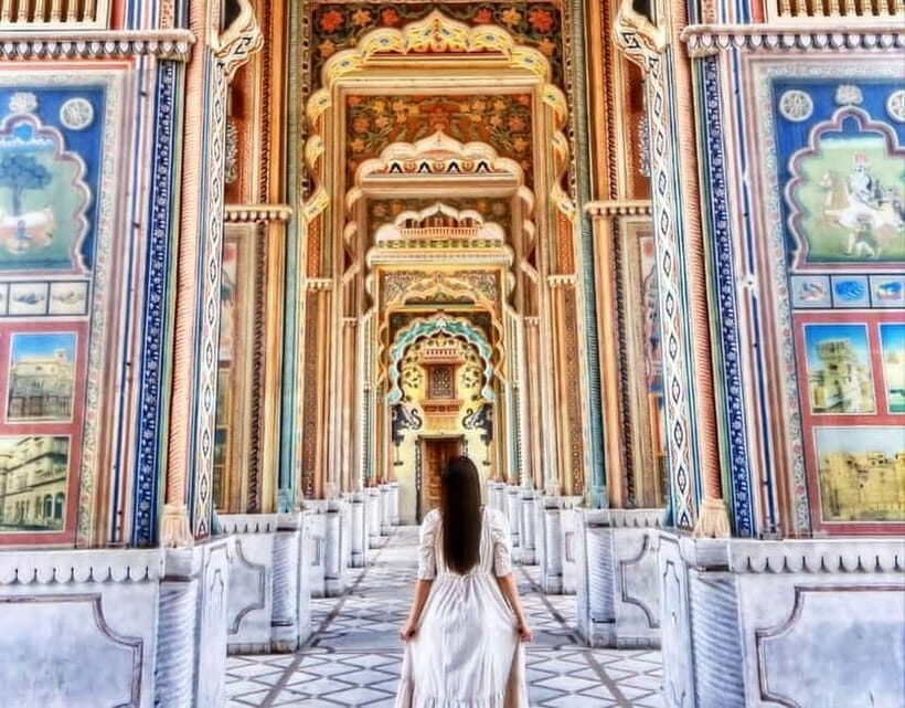 Jaipur: Instagram Photo Experience with a Guide - Authenticity and Local Insights