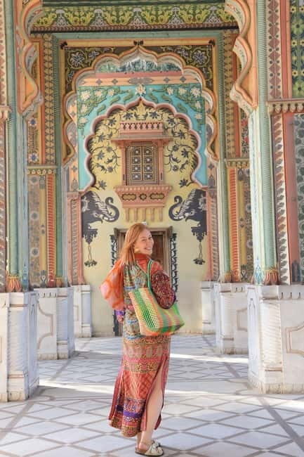 Jaipur: Patrika Gate Professional Photoshoot with Local - Additional Considerations