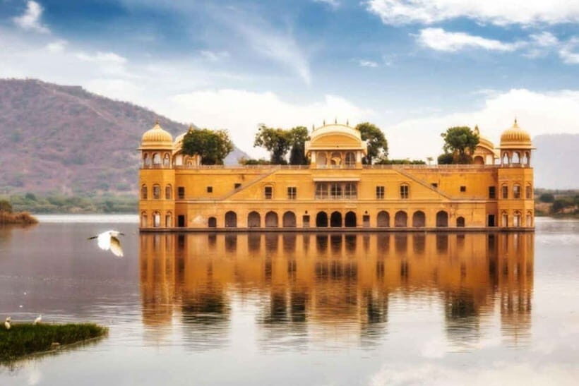 Jaipur Pink City Heritage Tour: Book By Car with Guide - Who Will Love This Tour?
