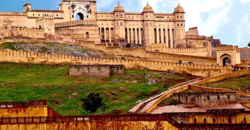 Jaipur: Private City Tour With Tour Guide & Transport - Jaipur: Private City Tour With Tour Guide & Transport – A Practical Look