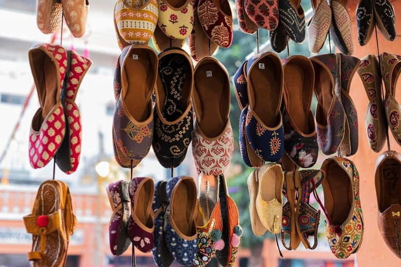 Jaipur: Private Local Shopping Tour with Pickup & Guide - Johari Bazaar: The Gem of Jaipur