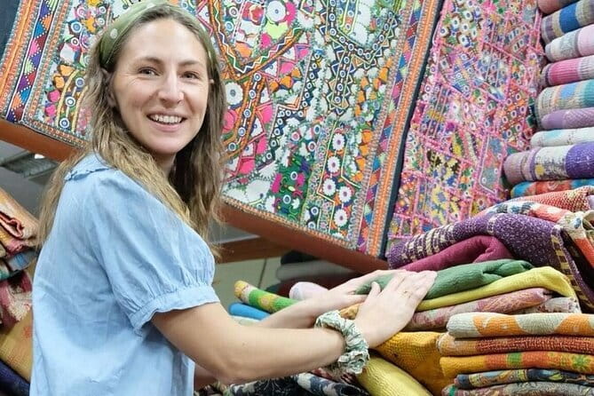 Jaipur Private Shopping Tour with Pickup - Key Points