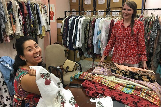 Jaipur Shopping Tour & Food Tour with Local Expert factory visit - A Closer Look at the Jaipur Shopping & Food Tour